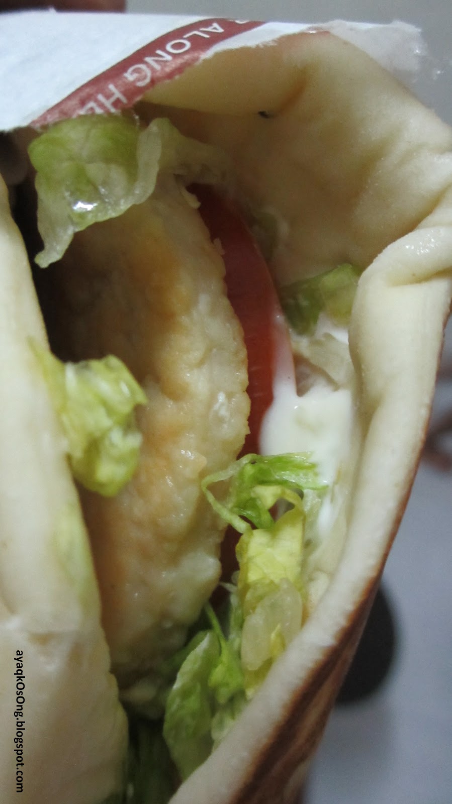 ayaQ kOsOng: macdOnald - chicken fOldOver