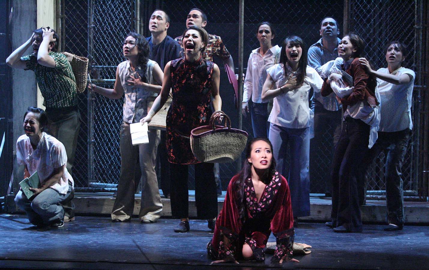 Miss Saigon | Miss saigon, Saigon, Theatre reviews