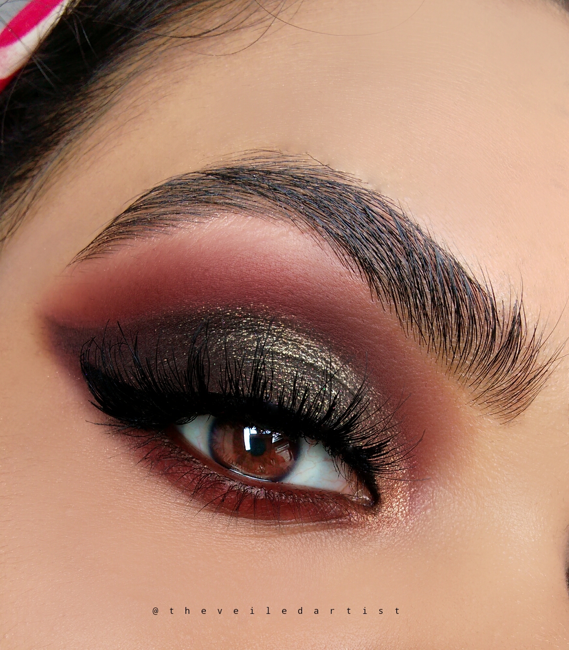 Sultry Rich Gunmetal and Gold Glitter Cut Crease Tutorial - Beginner ...