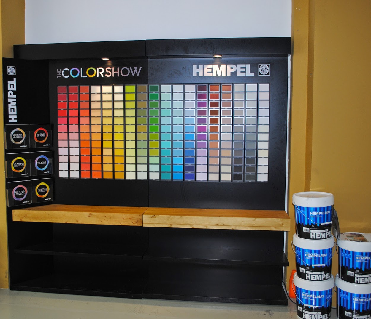 Mar Borque & Asociados, S.L: Hempel hace brillar el color con nombre ...