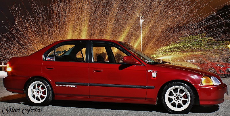 Car In The Floor: Red Devil - Civic EJ8 Vtec '98