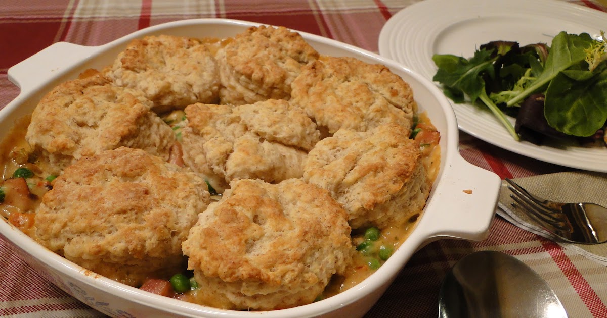Mennonite Girls Can Cook: Creamed Ham on Biscuits