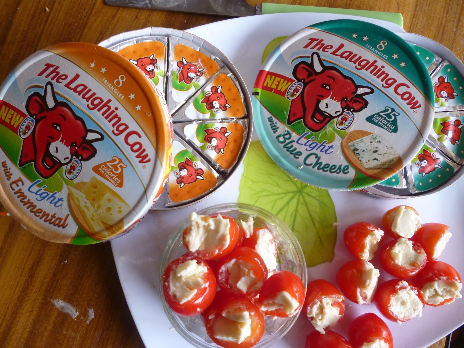 Madhouse Family Reviews: The Laughing Cow Light With Blue Cheese & Emmental