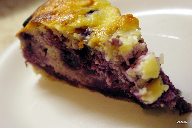 ENA LEVA, ENA DESNA: BOROVNIČEV CIGANSKI ŠTRUDELJ