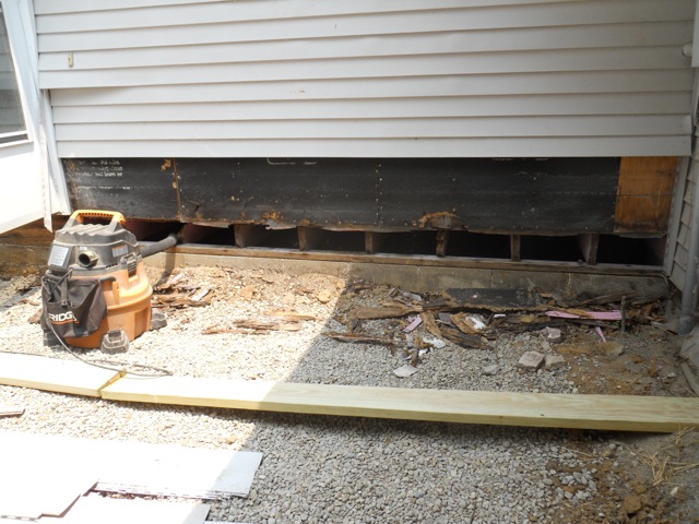 1985 Square Feet: Sill Plate Repairs (and Rain)