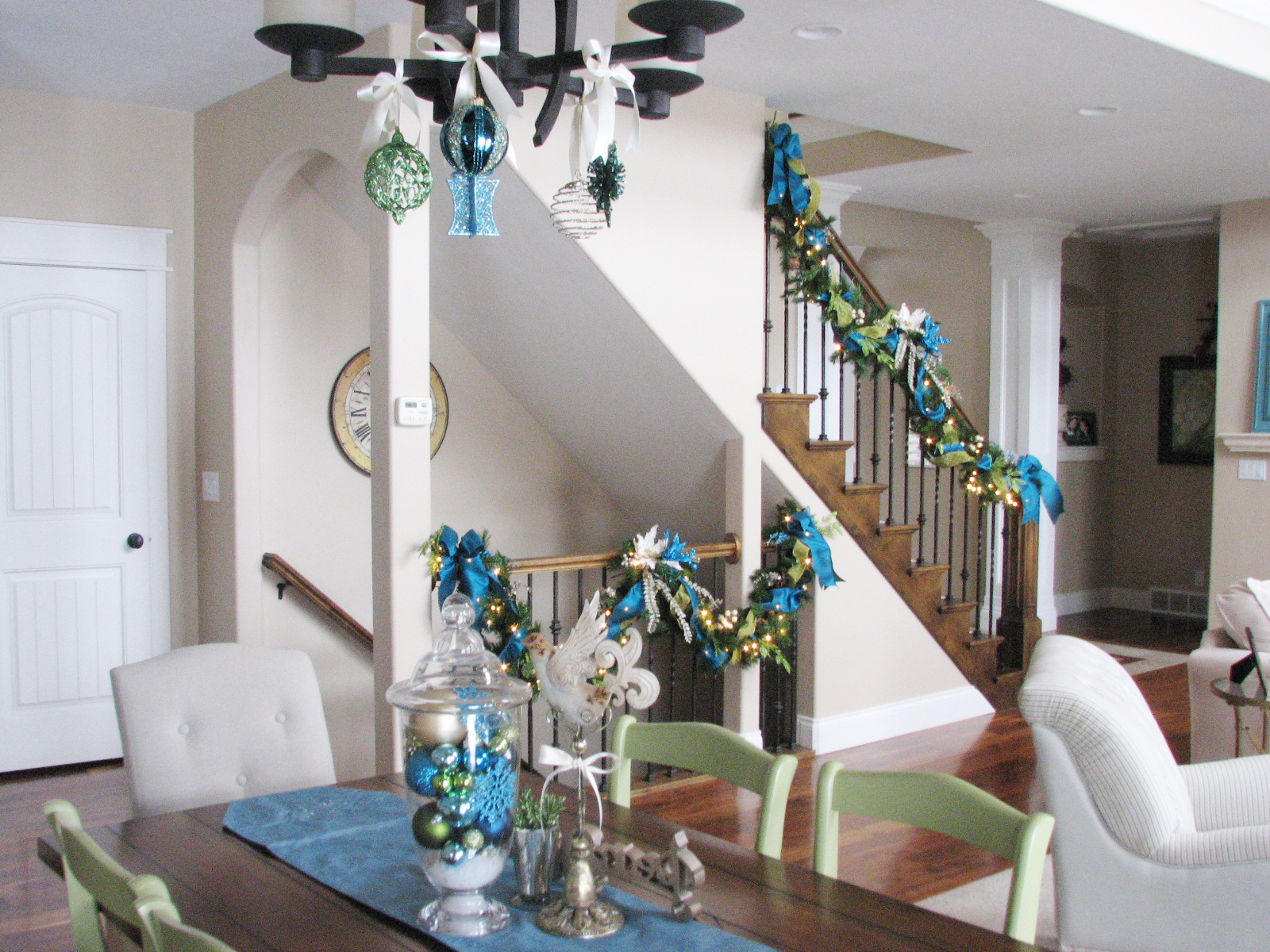 Sita Montgomery Interiors: Home for the Holidays