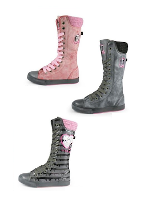 Monster High's Kicks Up their Heels in Style! | NataliezWorld