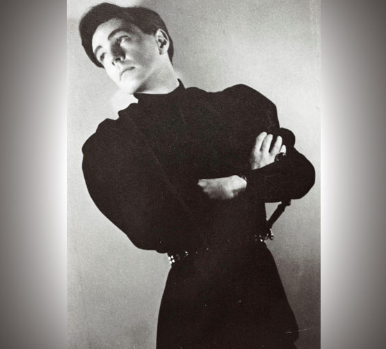 loveisspeed.......: A. Everett Austin House was the home of Wadsworth ...