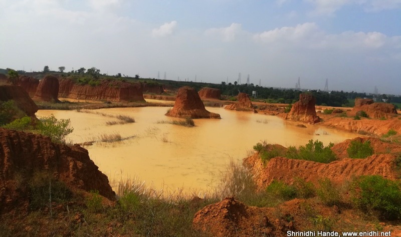 Photos of an abandoned Quarry near Chennai - eNidhi India Travel Blog