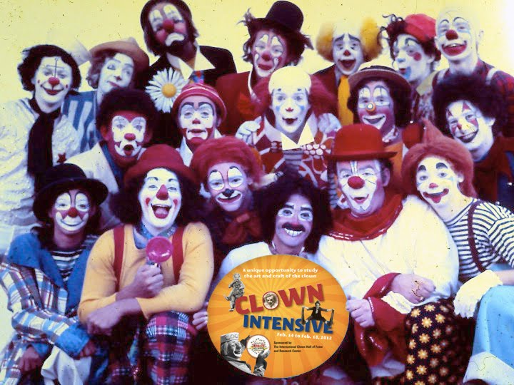 Pat Cashin's CLOWNALLEY: 1/1/12 - 1/8/12