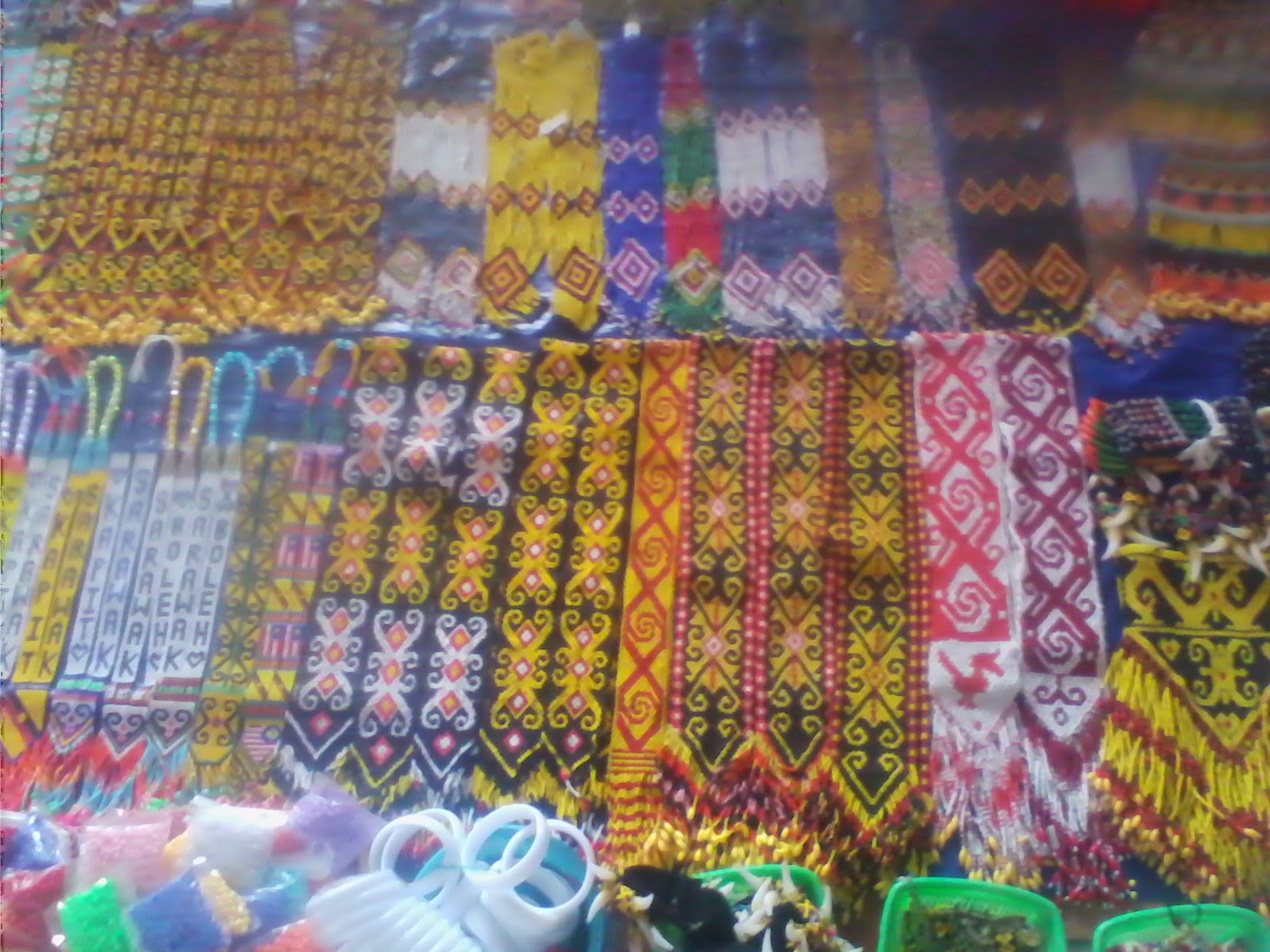 Yaya Hanani: Pasar Kapit