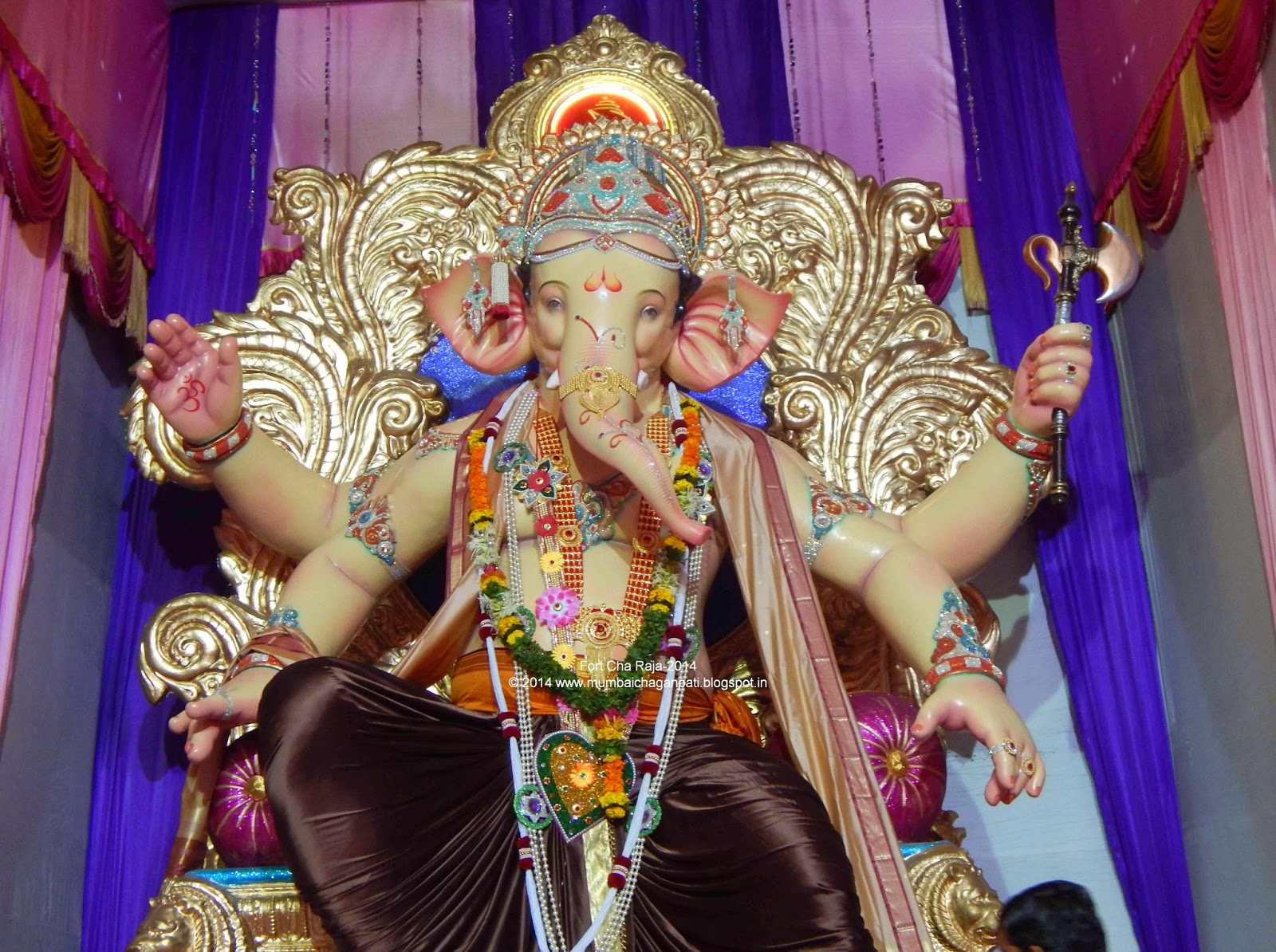 Mumbai Cha Ganpati: Fort Cha Raja
