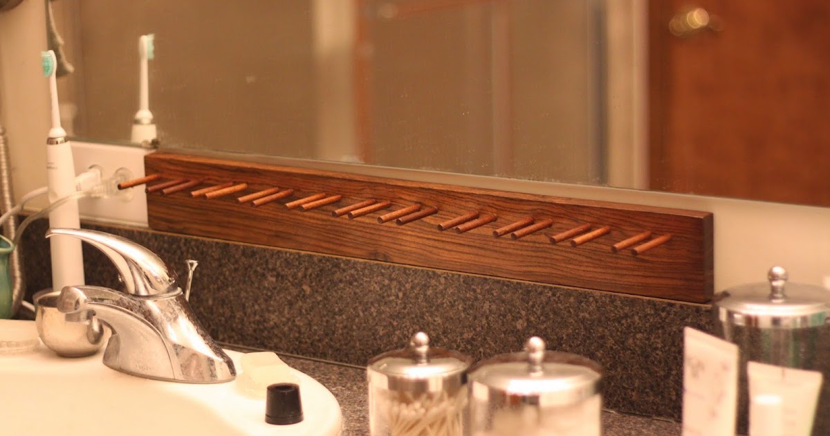 The Crafty Badger's Workshop: NEW - Deluxe Brush/Razor hanging racks