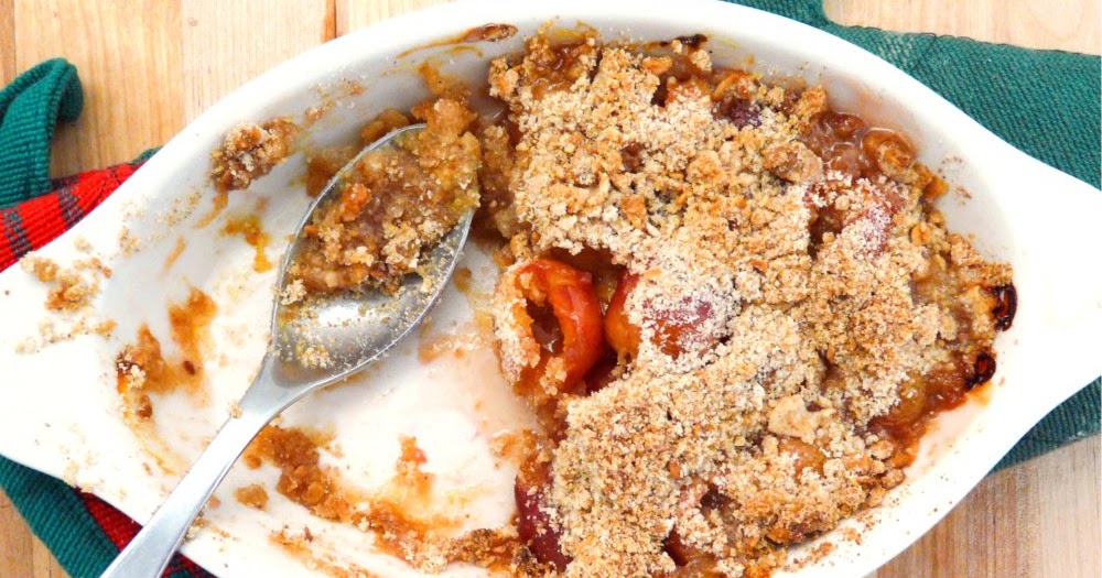 The Red Gingham: Rainier Cherry Crumble