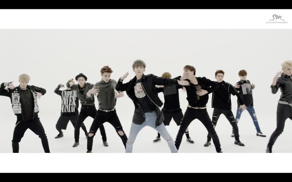 EXO revela el MV de "Call Me Baby" en ambas versiones | Kpop Replay