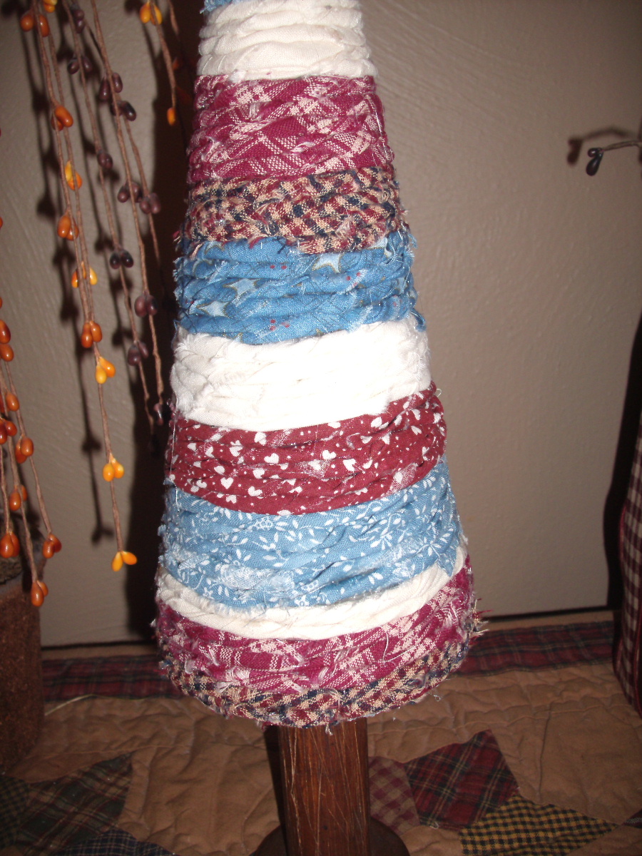 KKL Primitives Selling Blog: AMERICANA THEMED RAG TREE RED, WHITE, BLUE ...