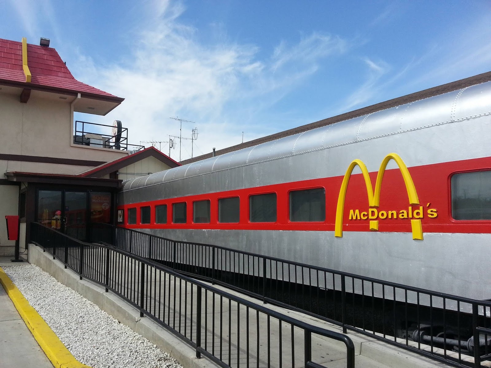 Trackside Treasure: McDonald's Restaurant Rolling Stock
