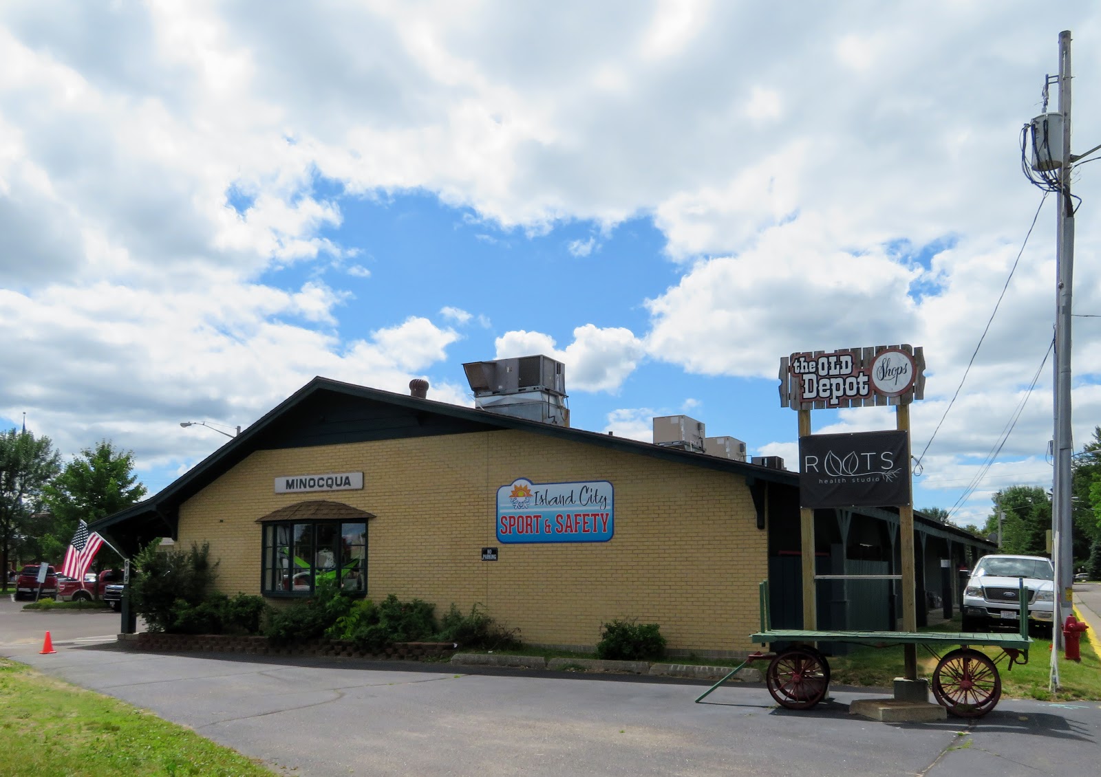 Big Daddy Dave: Exploring Minocqua Wisconsin and another Refreshment Break