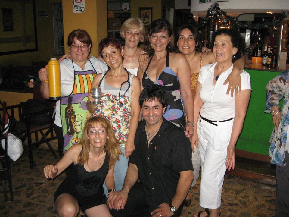 LOS RELATOS DE ROSA MARÍA FAVALE: LA BUENA VIDA