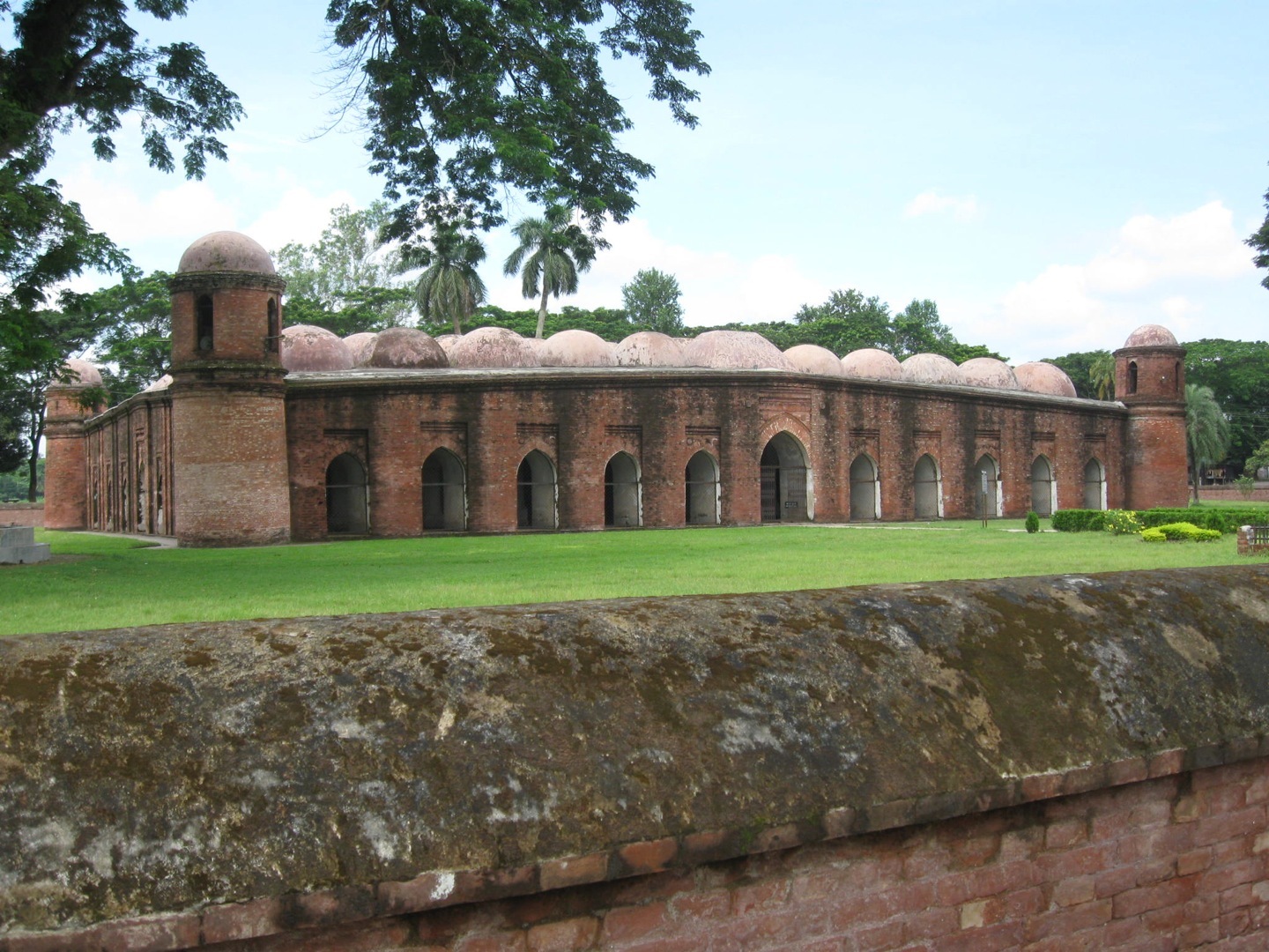 Historical Places of Bangladesh: Sixty Dome Mosque in Bagerhat