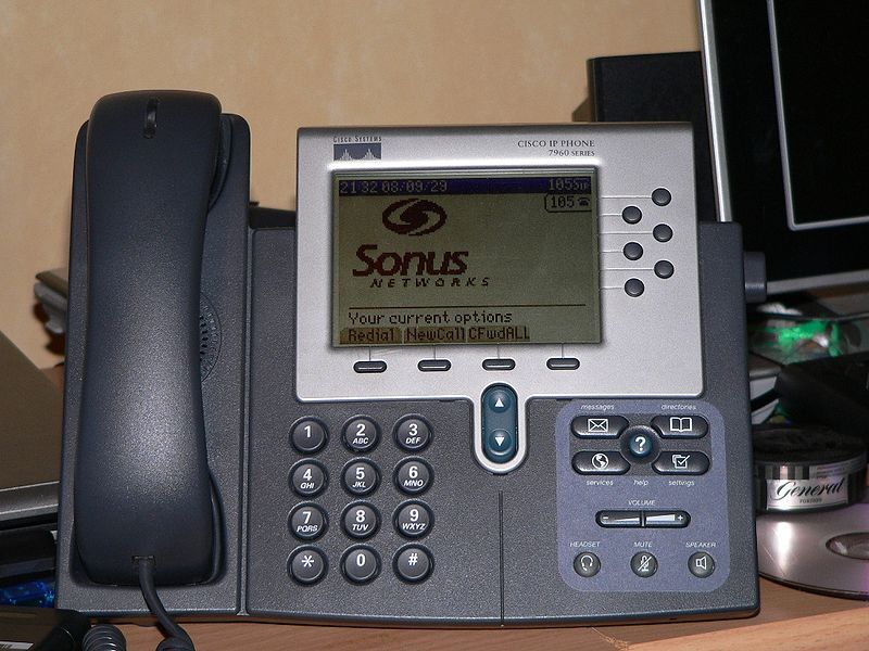 VOIP Systems: Benefits Of An IP Office Phone System