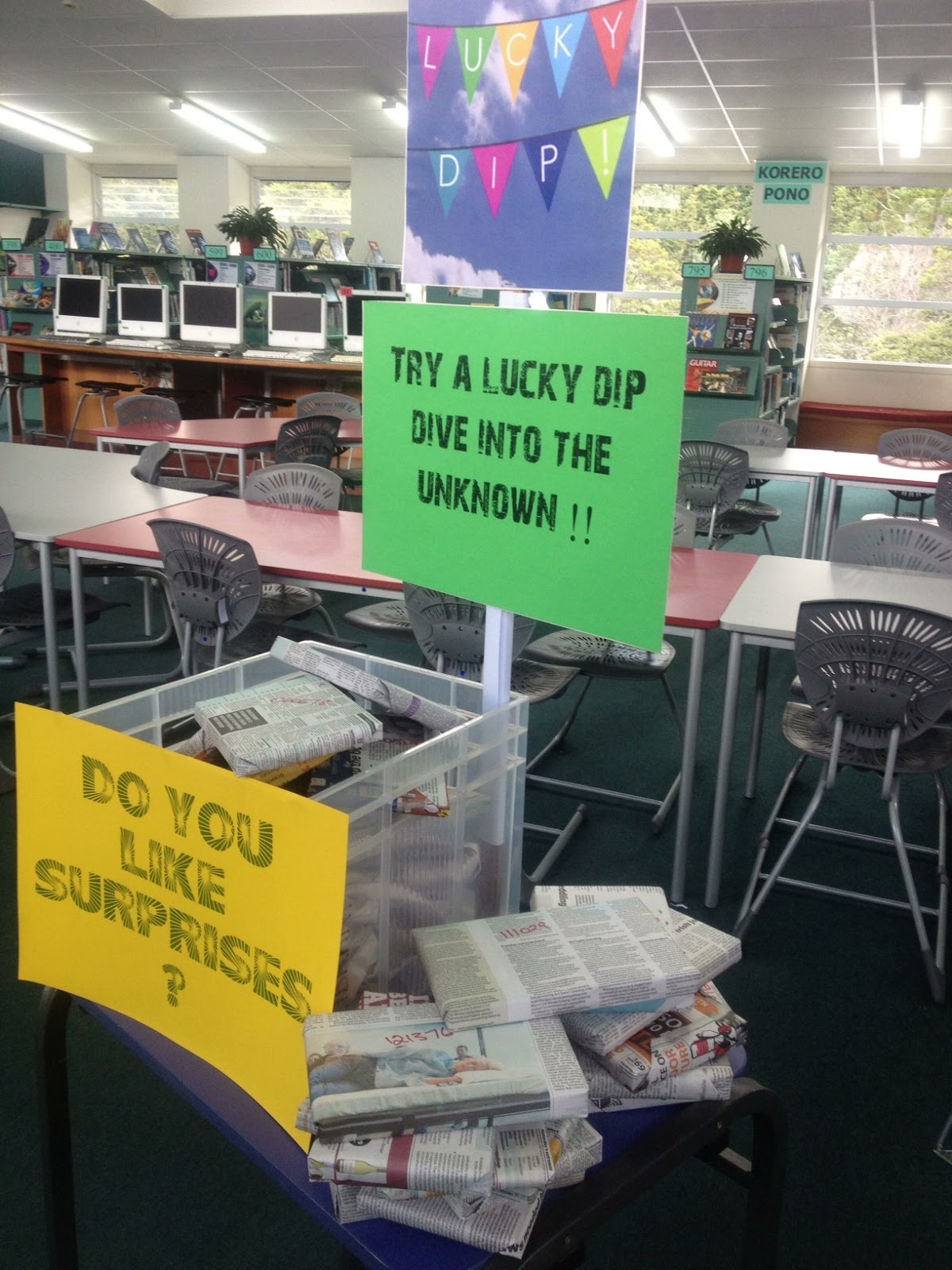 Library Displays: Lucky Dip