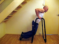 Start Bodyweight Training: Dip progression