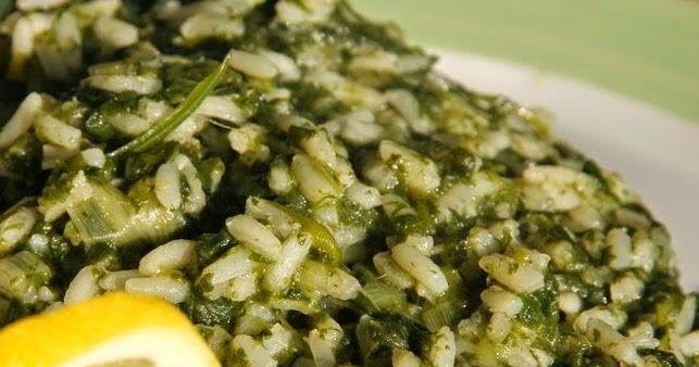 Kuzhine - Receta: Spinaq me oriz dhe veze ne furre