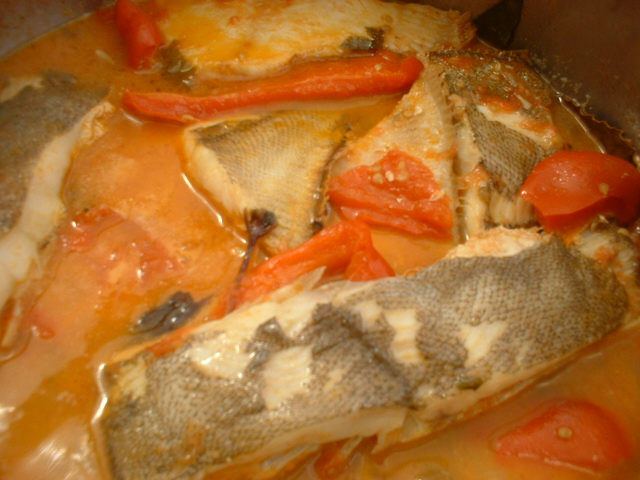 A Minha Solha Estufada com Pimentos e Tomate!!!