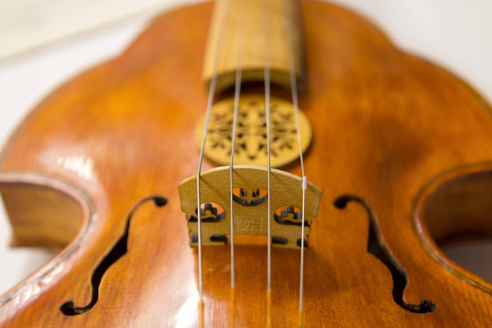 Violins of Plymouth: Louis XIV, patron of music and stringed instruments