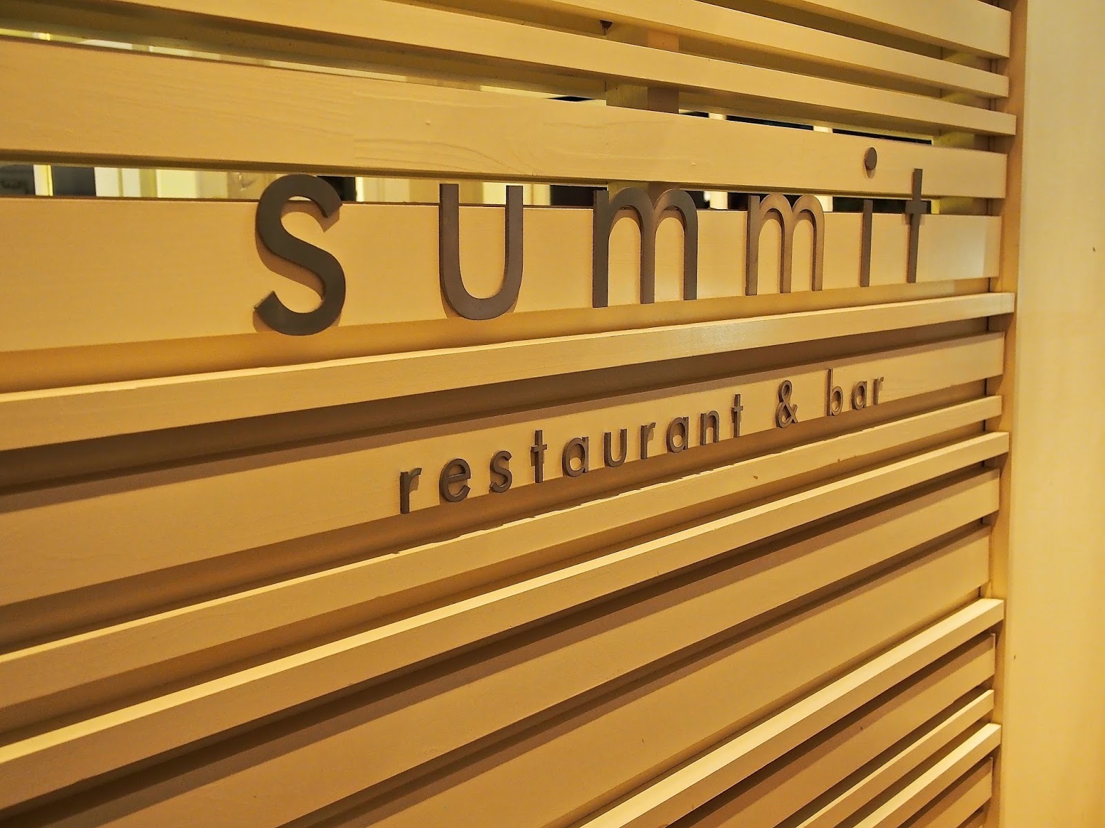Little Miss Marbles: Summit Restaurant @ Mount Cootha