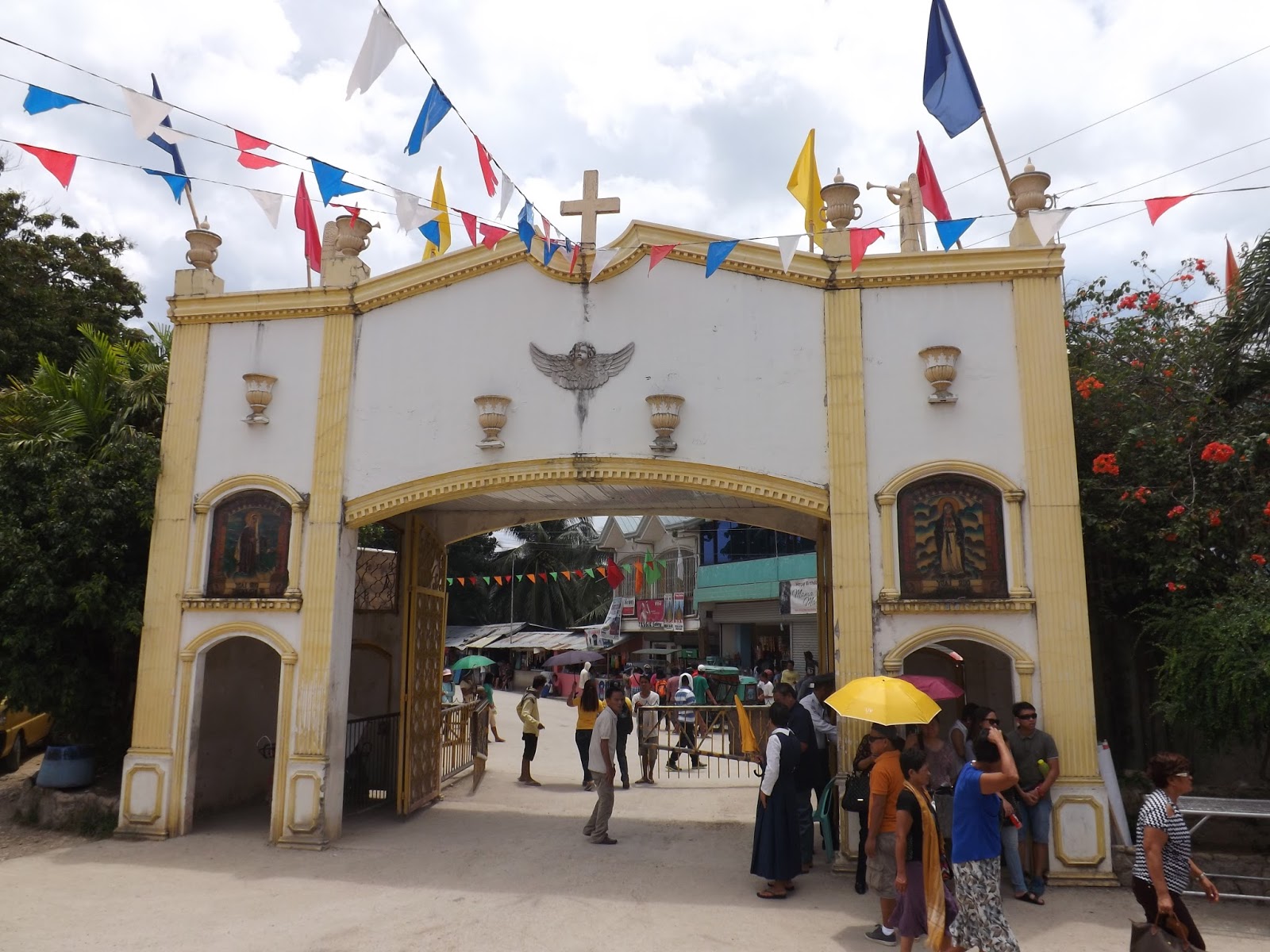SIMALA: A RELIGIOUS PILGRIMAGE SITE IN THE VISAYAS - Touristang Pobre