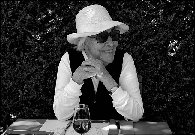 Masters of Photography: Evelyn Hofer