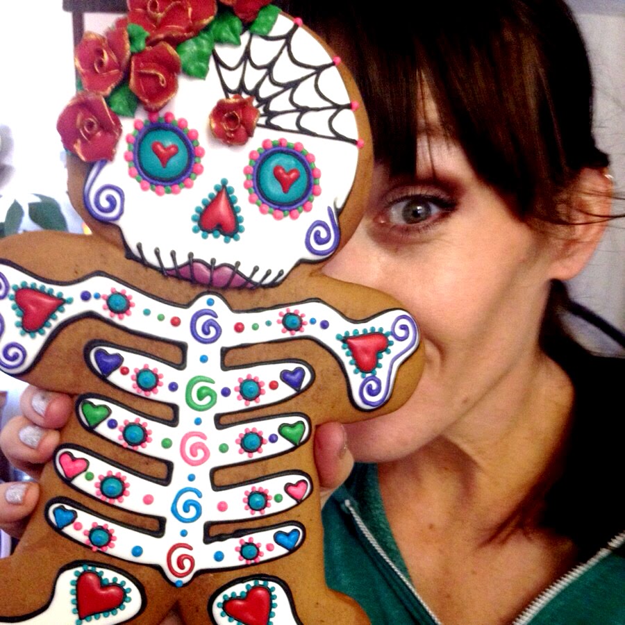 Cupookie: Day Of The Dead Gingerbread Woman