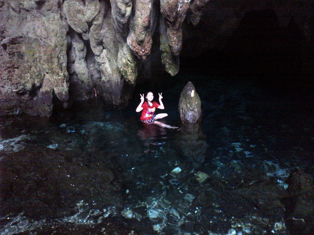 Pesona Wisata Maluku Tenggara: GOA HAWANG