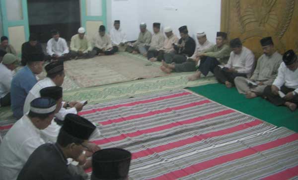 DAKWAH MP3 ASWAJA: Amalan Yasinan dan Tahlilan