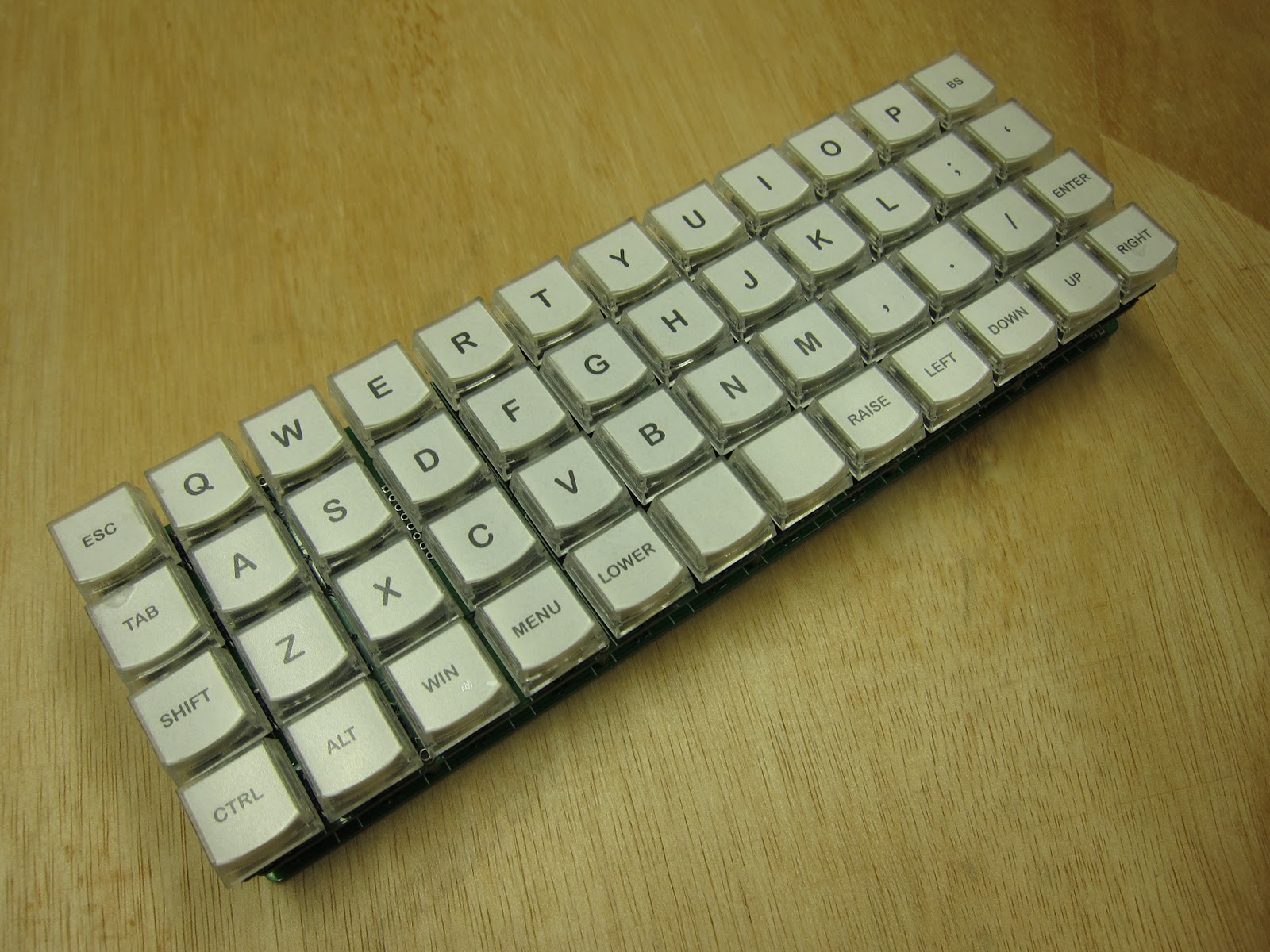40% Keyboards: Analog matrix keyboard