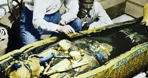 "Tut-mania": Ancient Egypt's Influence on the Roaring 20s