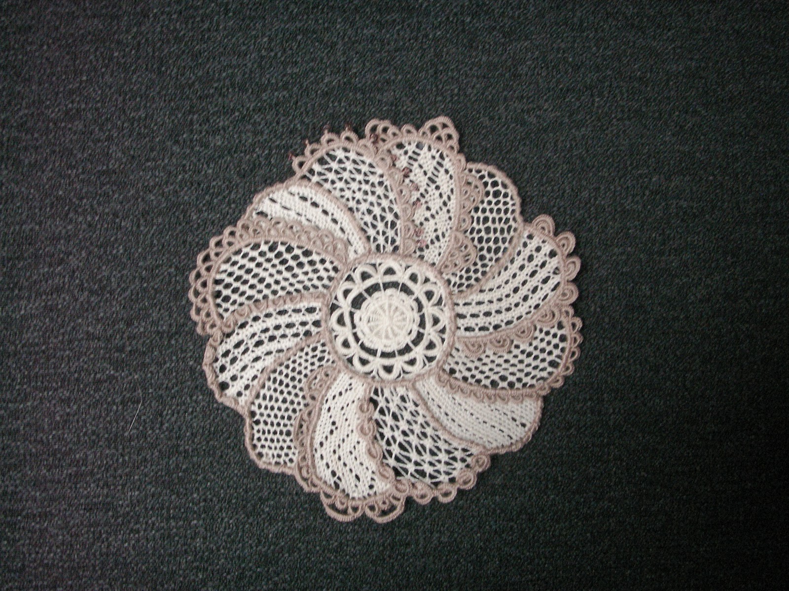 Cherry Croft: Holidays and finished pieces