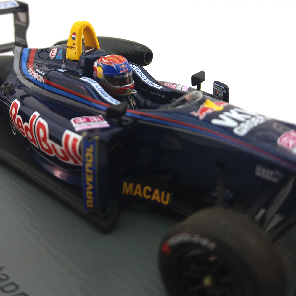 F3 Max Verstappen 1/43 Macau uitgelicht - GPworld News