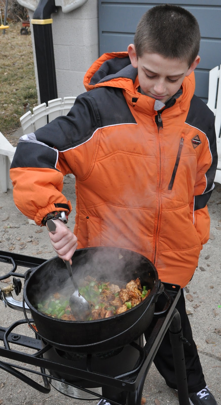Becca Cooks: Dutch Oven BBQ Chicken and Rice Scout Style
