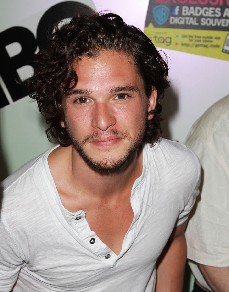 Kit Harington Hairstyles and Curly Hair Pictures - Mane Inspiration!