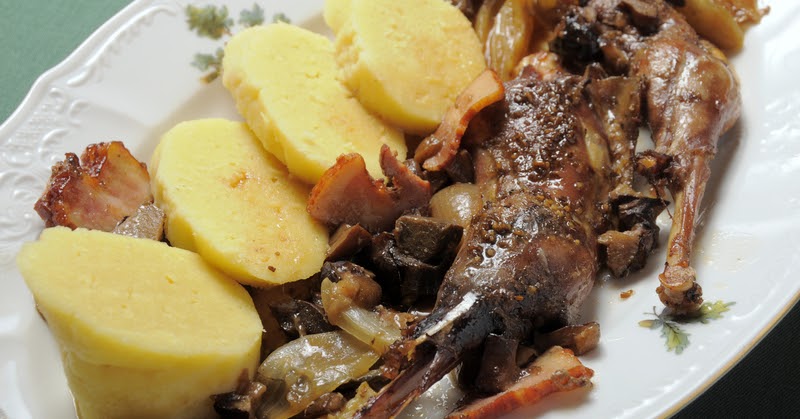 NAŠE KUCHYNĚ: Pečený bažant na divoko