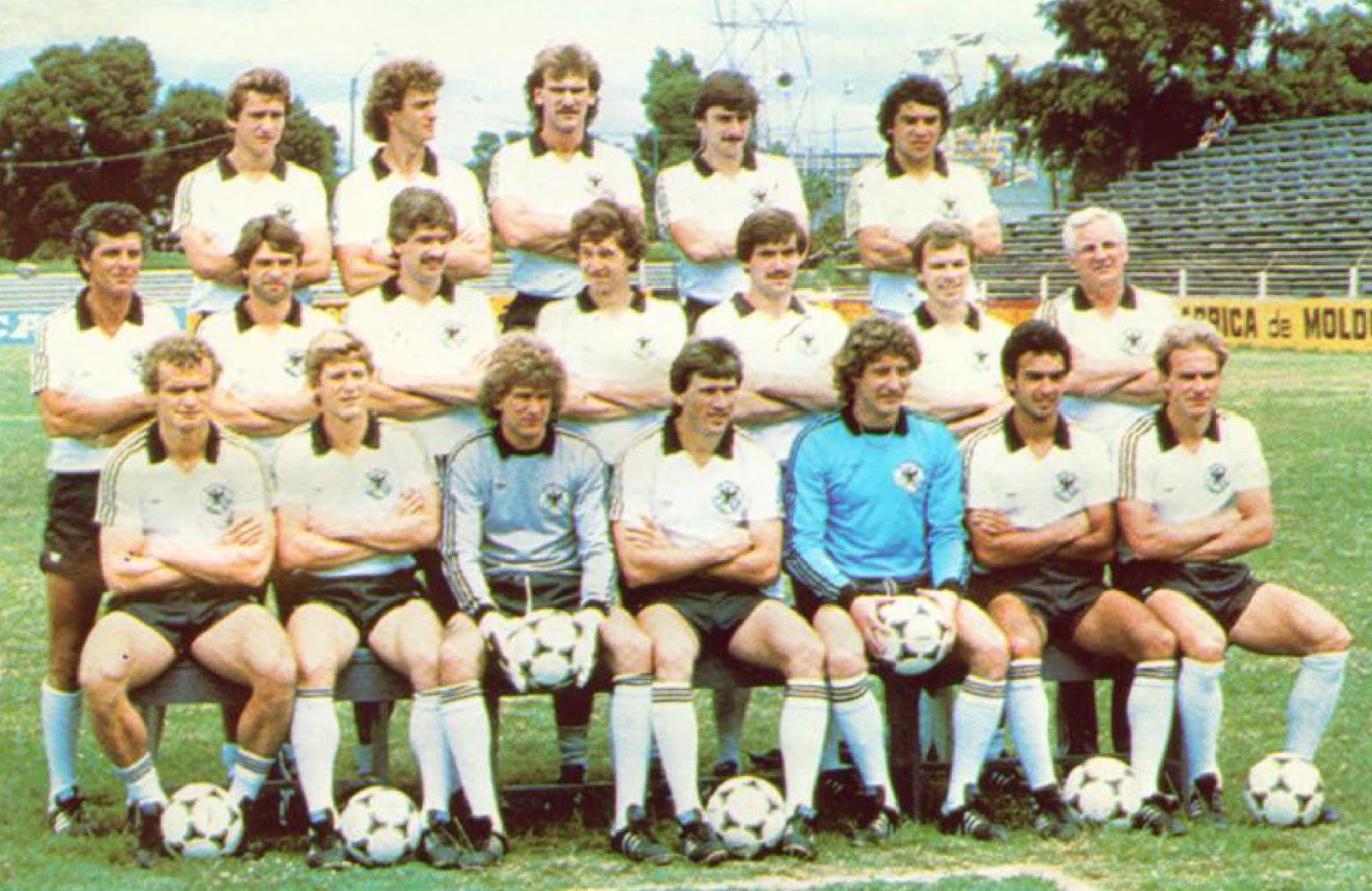 Soccer Nostalgia: Old Team Photographs-Part 33f