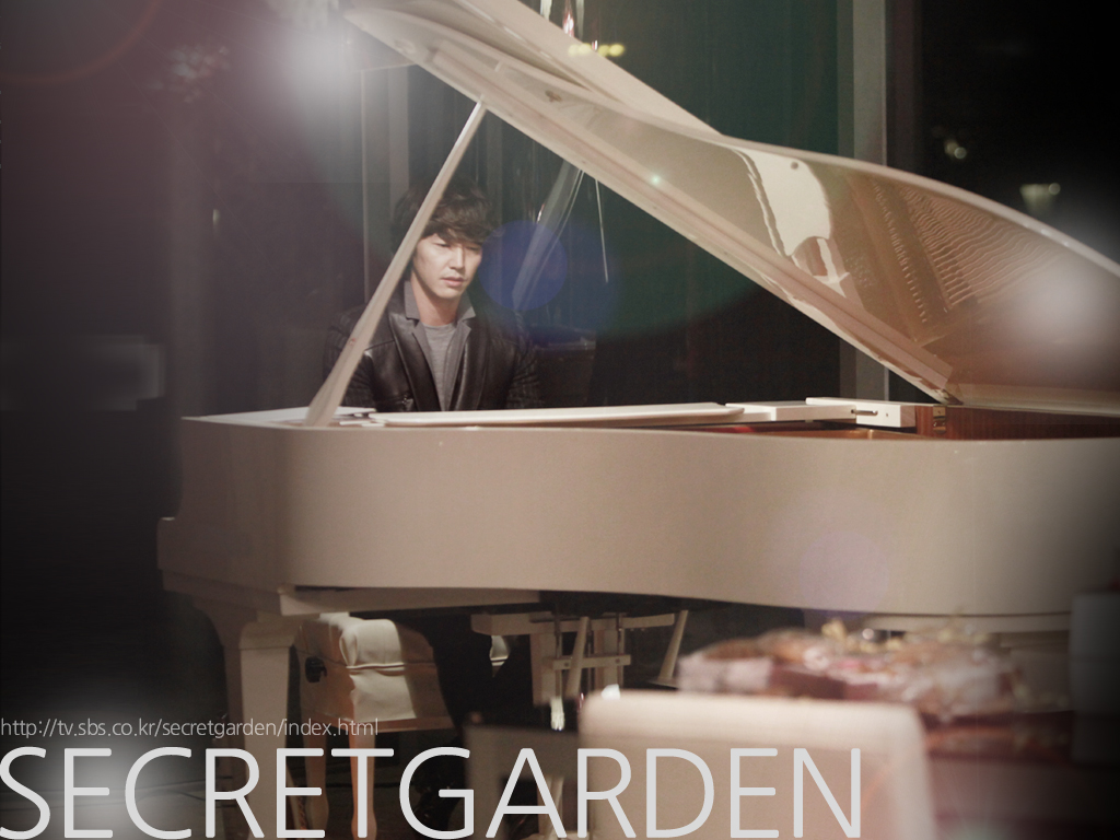 Sweet treats ;): [002 - IRT] Secret Garden (시크릿 가든)