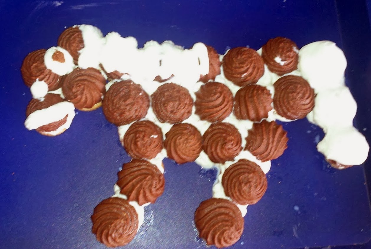 Jänkude toimetused: SÖÖDAV HOBUNE