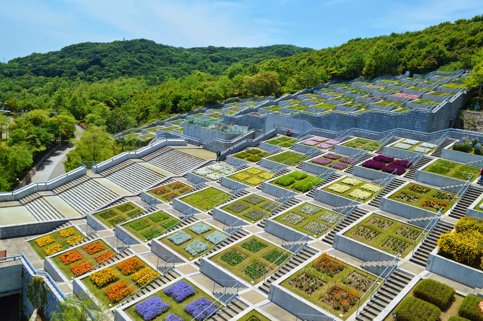 Rants, Raves, Reviews & Reflections: Awaji Yumebutai