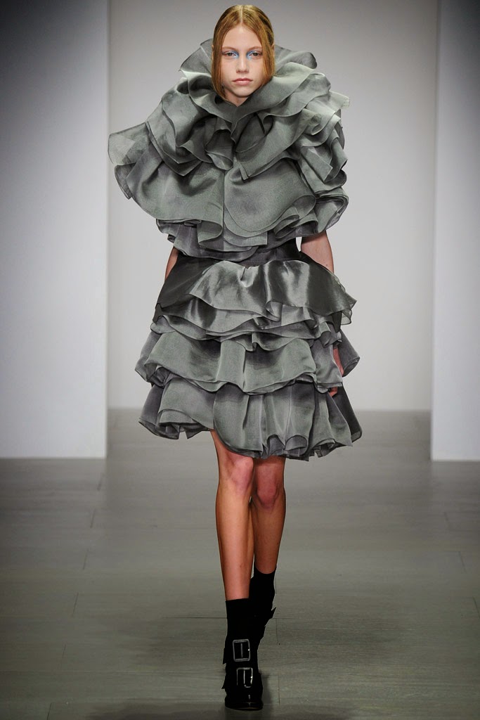 Serendipitylands: JOHN ROCHA LONDON FALL/WINTER 2014/15