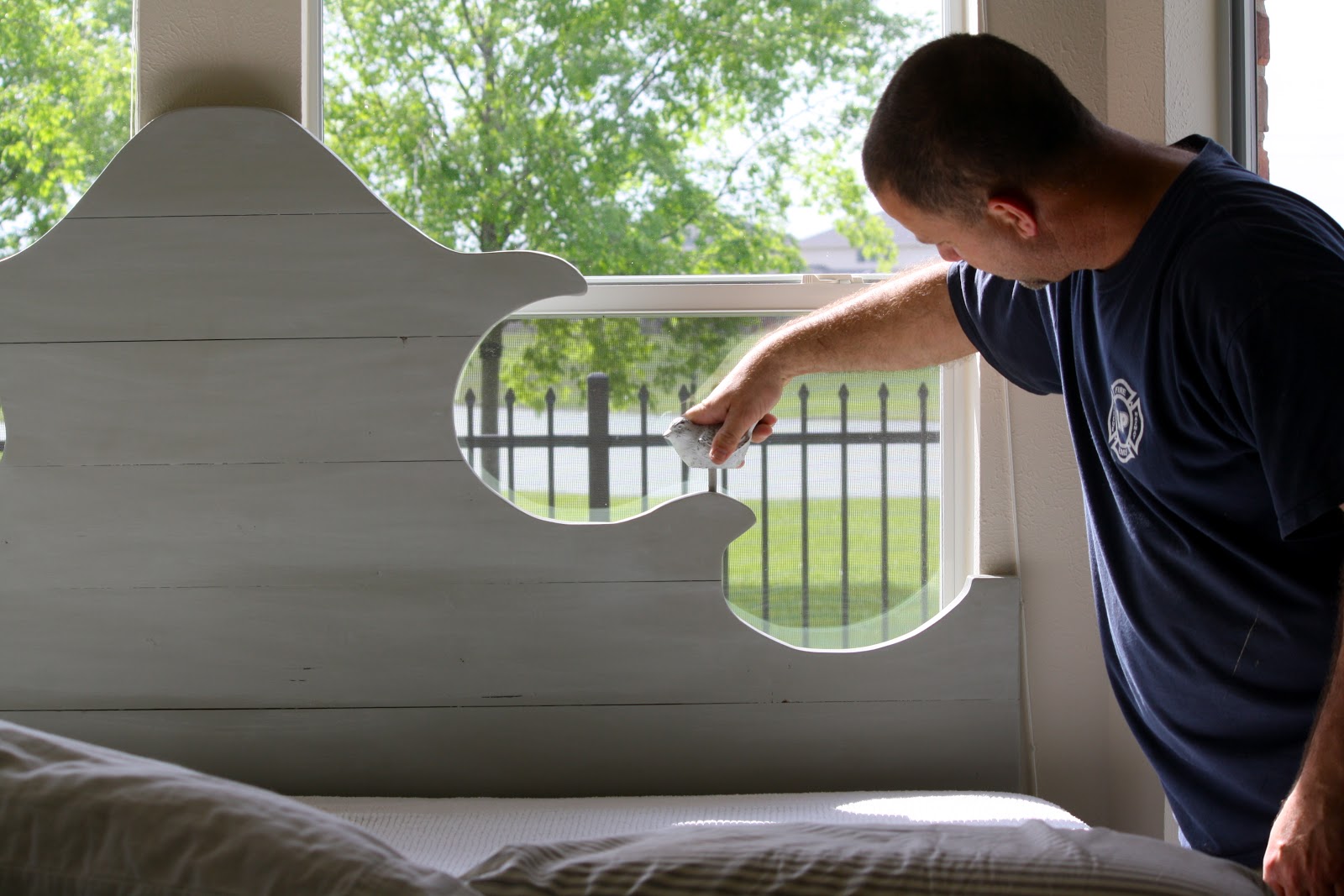 the little cottage on the pond...: DIY Ballard Designs headboard...