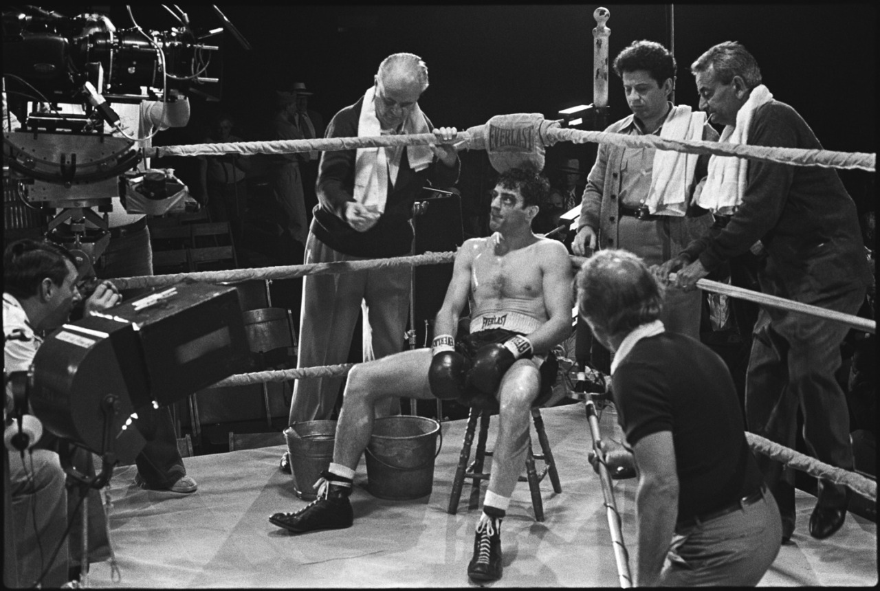 24 Amazing Behind the Scenes Photos From the Making of 'Raging Bull ...